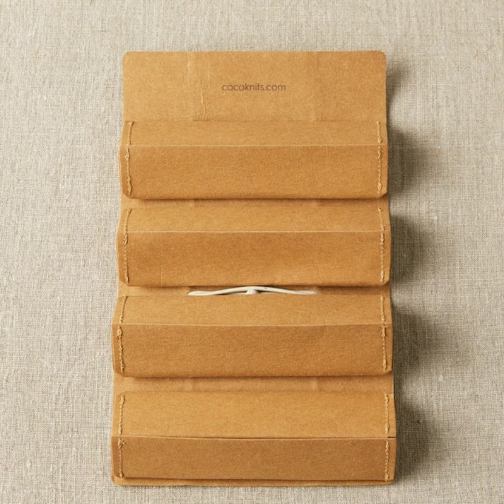 Elastic Accessory Roll with Four Pouches in Ivory
